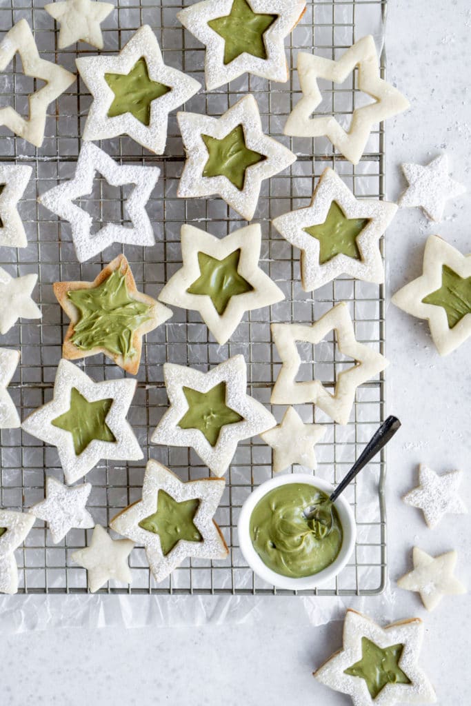 Star Cookies with Pistachio Cream - Pina Bresciani