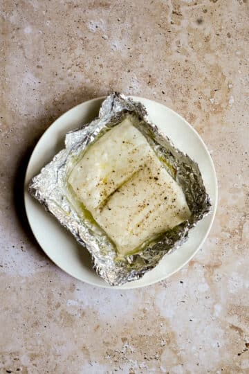 Italian-Inspired Halibut with Tomato, Olive and Caper Salsa - Pina ...