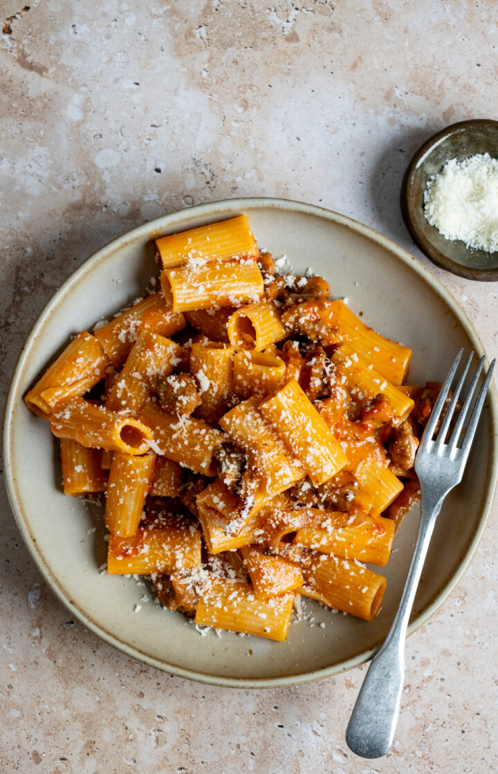 Pasta Alla Zozzona - Classic Roman Recipe! - Pina Bresciani
