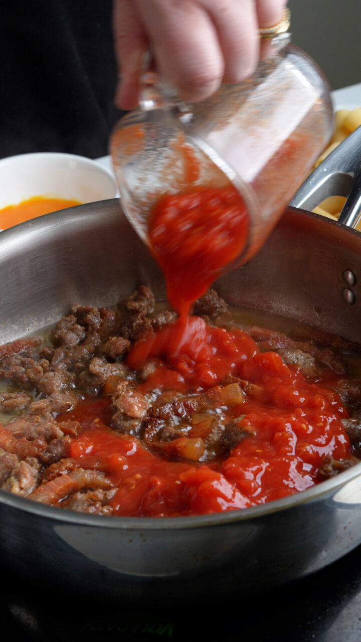 Pasta Alla Zozzona - Classic Roman Recipe! - Pina Bresciani